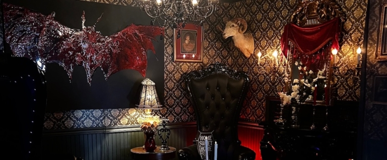 Laurie's World Goth Day Celebration - KUTX